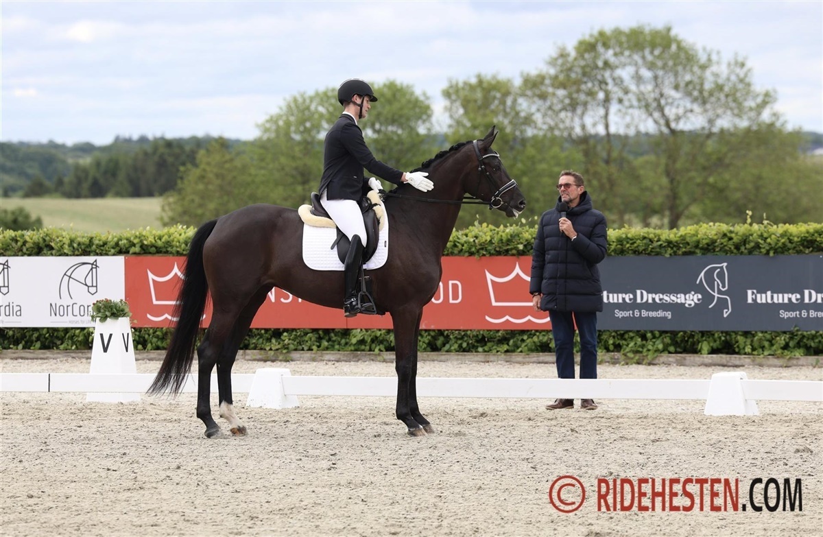 Unge talenter dansede mod hårde odds - Ridehesten.com