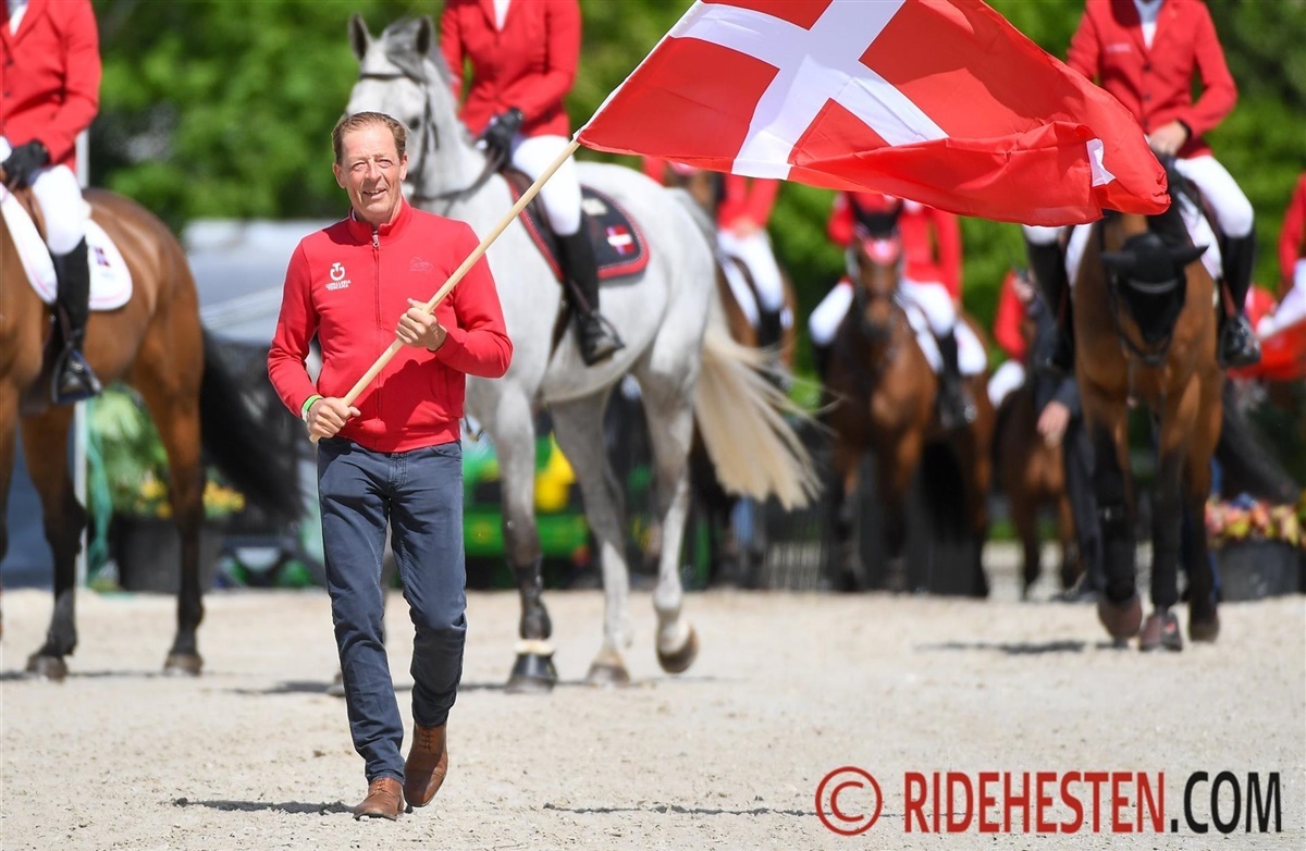Det danske landshold er klar til EM - Ridehesten.com