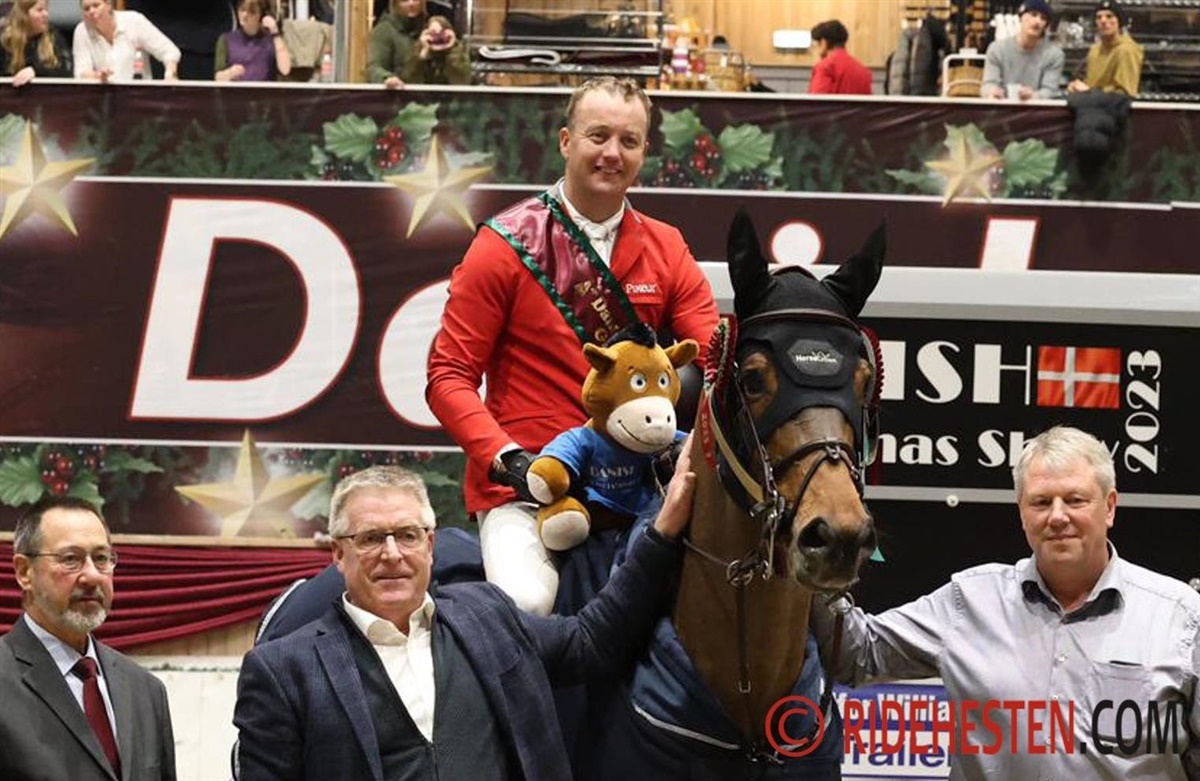Kasper H. Hansen vandt Christmas Grand Prix - Ridehesten.com